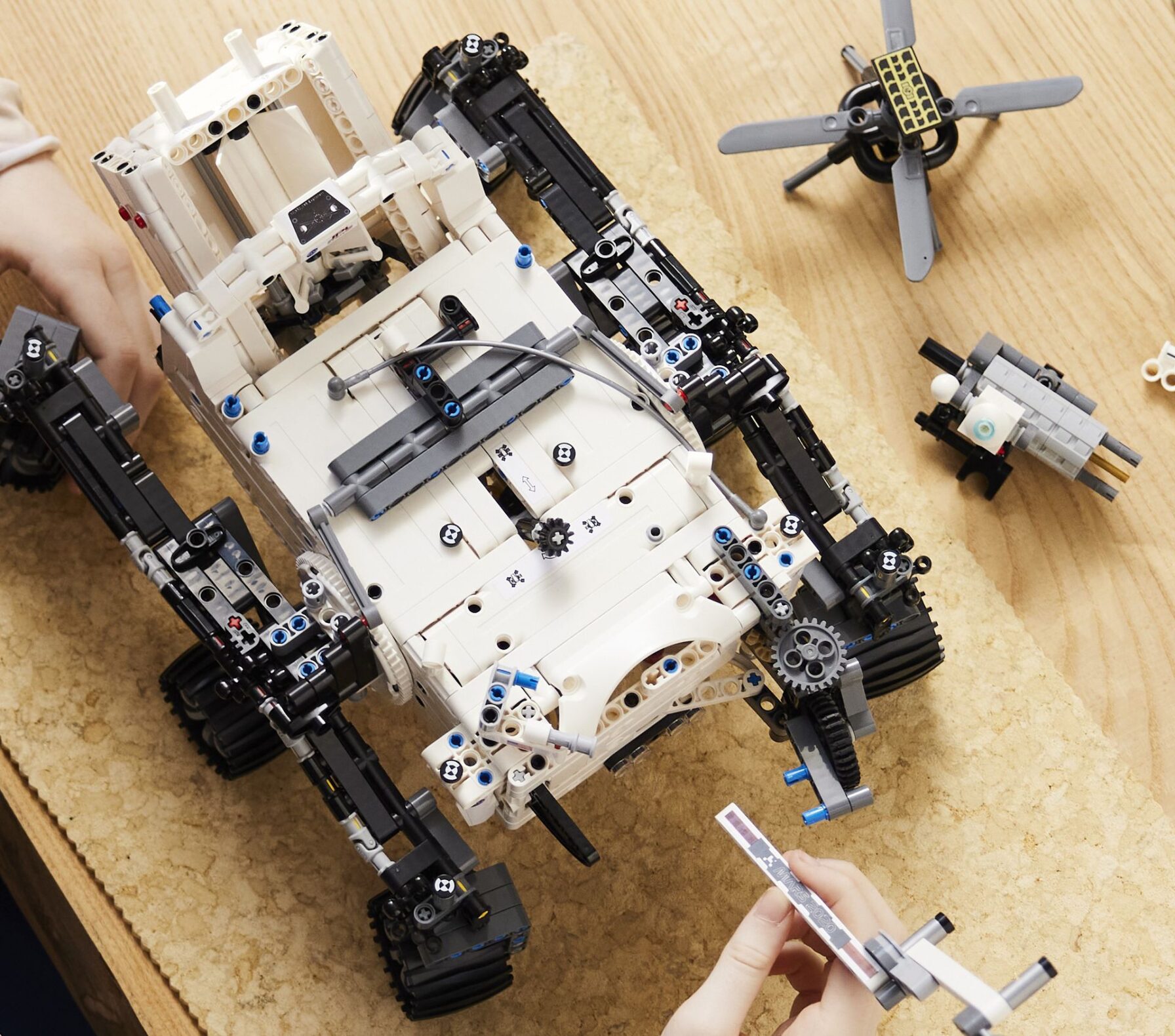 Lego lanza una edición de lujo del Rover Perseverance