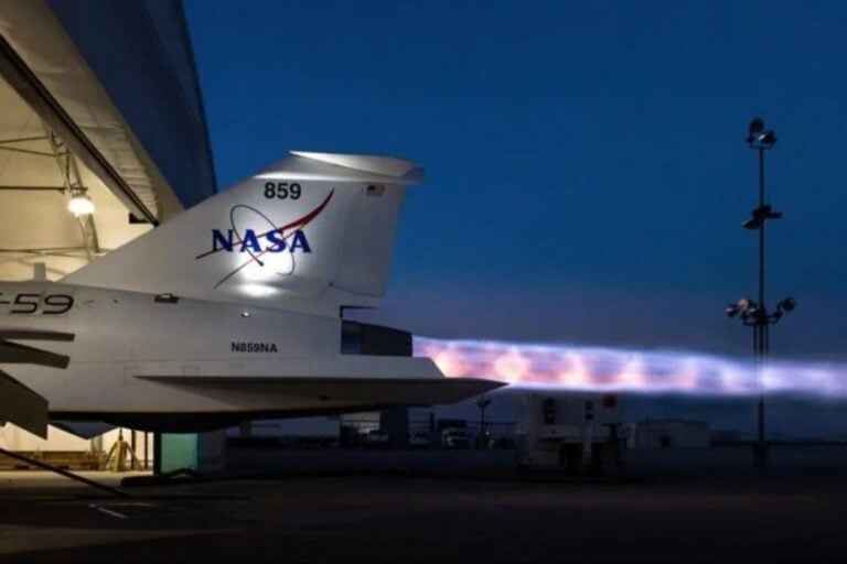 El jet supersónico y silencioso de la NASA acaba de despegar, y ...