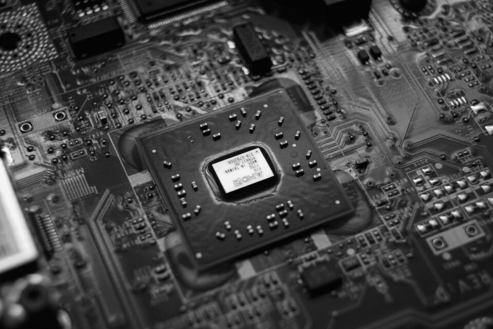 China toma la delantera en la carrera tecnológica con un chip analógico ...