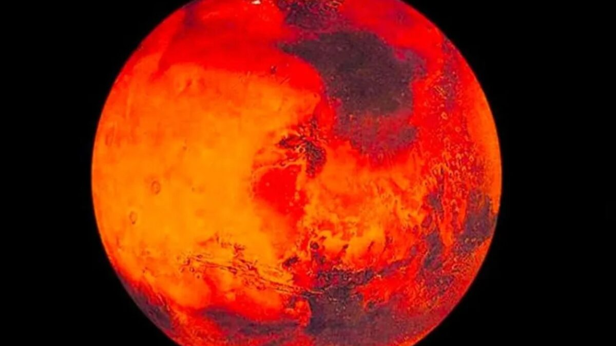 Marte no solo orbita el Sol. Su gravedad influye en la órbita de la ...